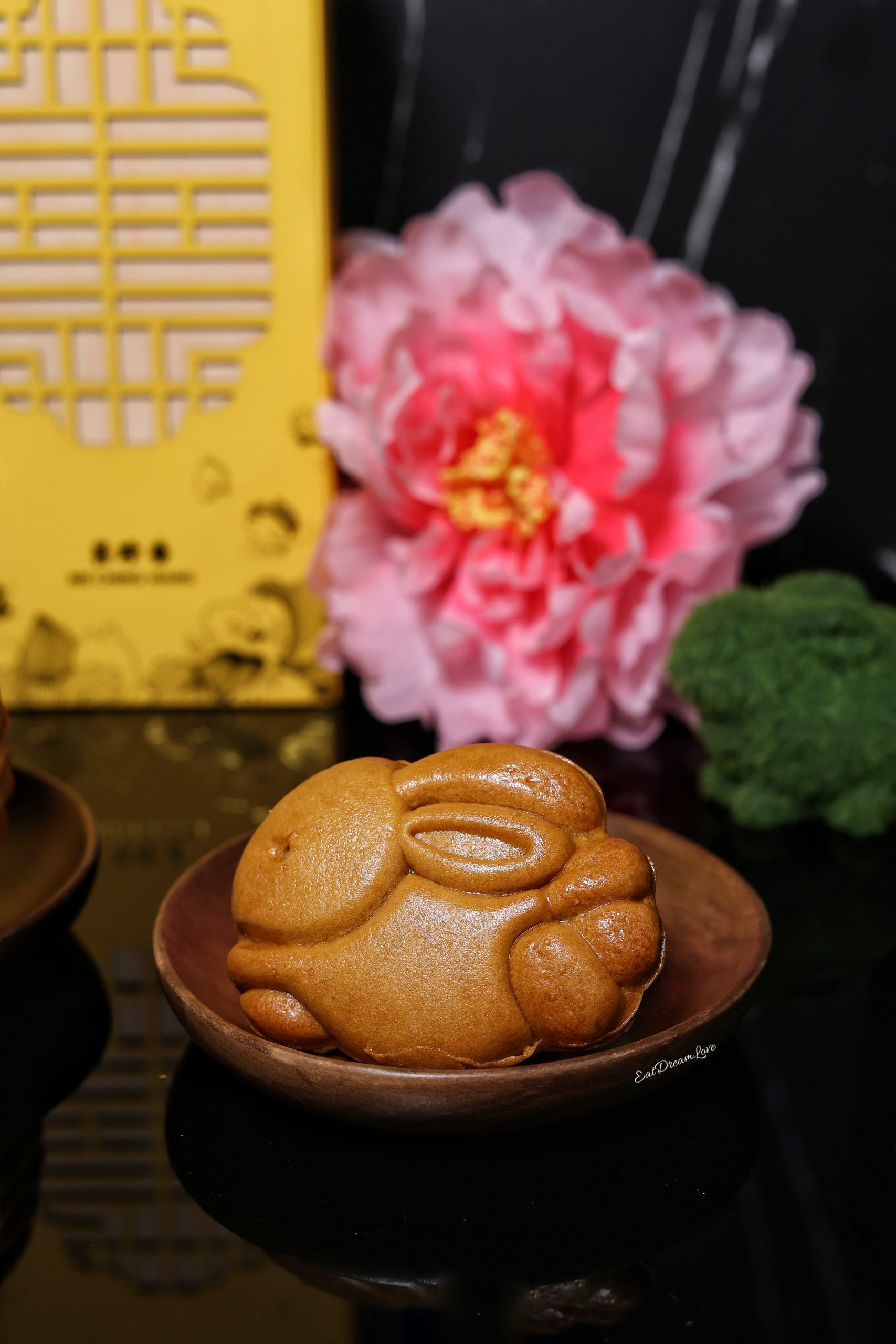Bee Cheng Hiang Bakkwa Mooncakes 2022 - EatDreamLove