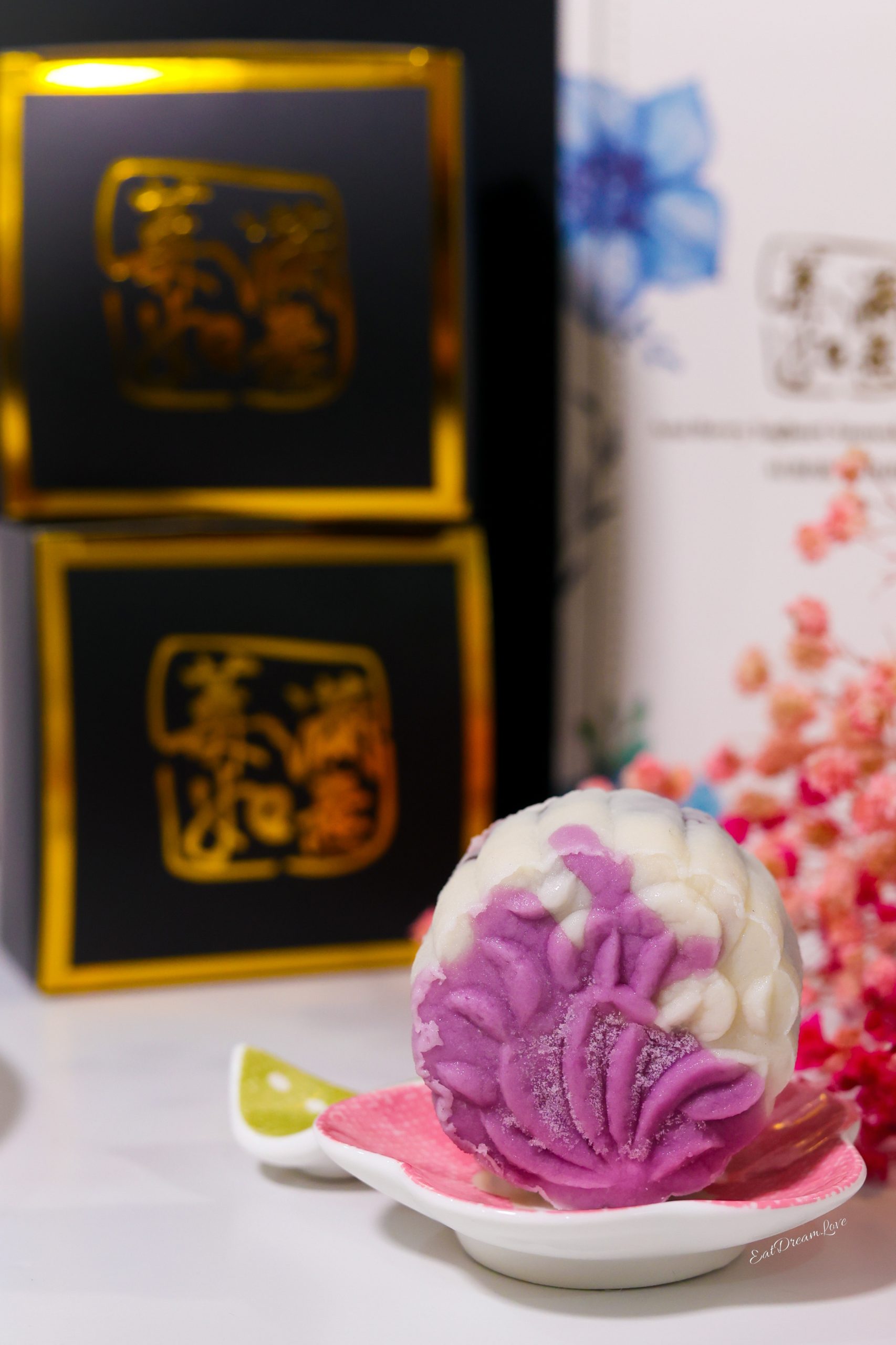 Açaí berry yoghurt Snowskin mooncake by AuroraFood - EatDreamLove