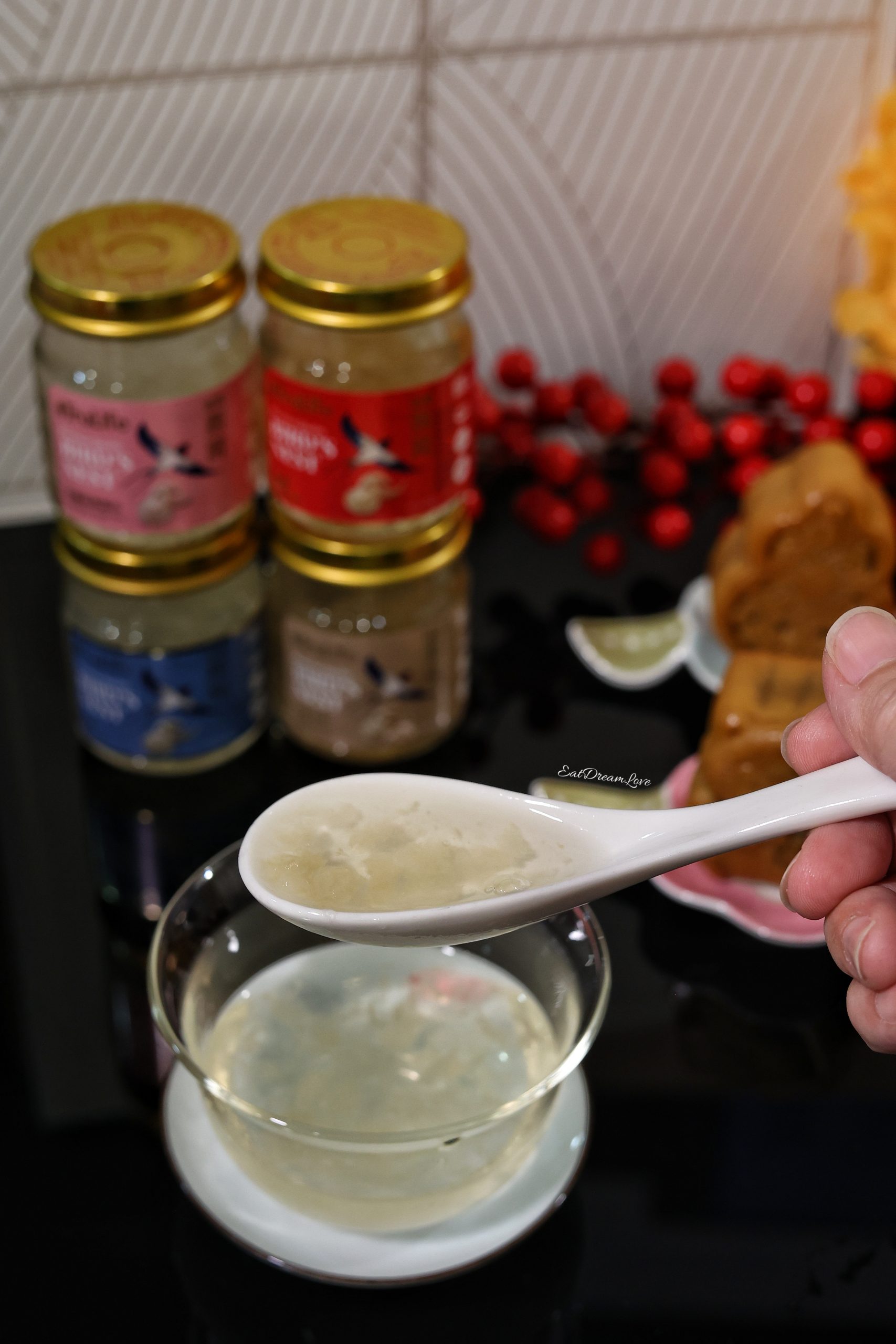 The Art Of Giving – Mooncake And Bird’s Nest Gift Box by TruLife ...